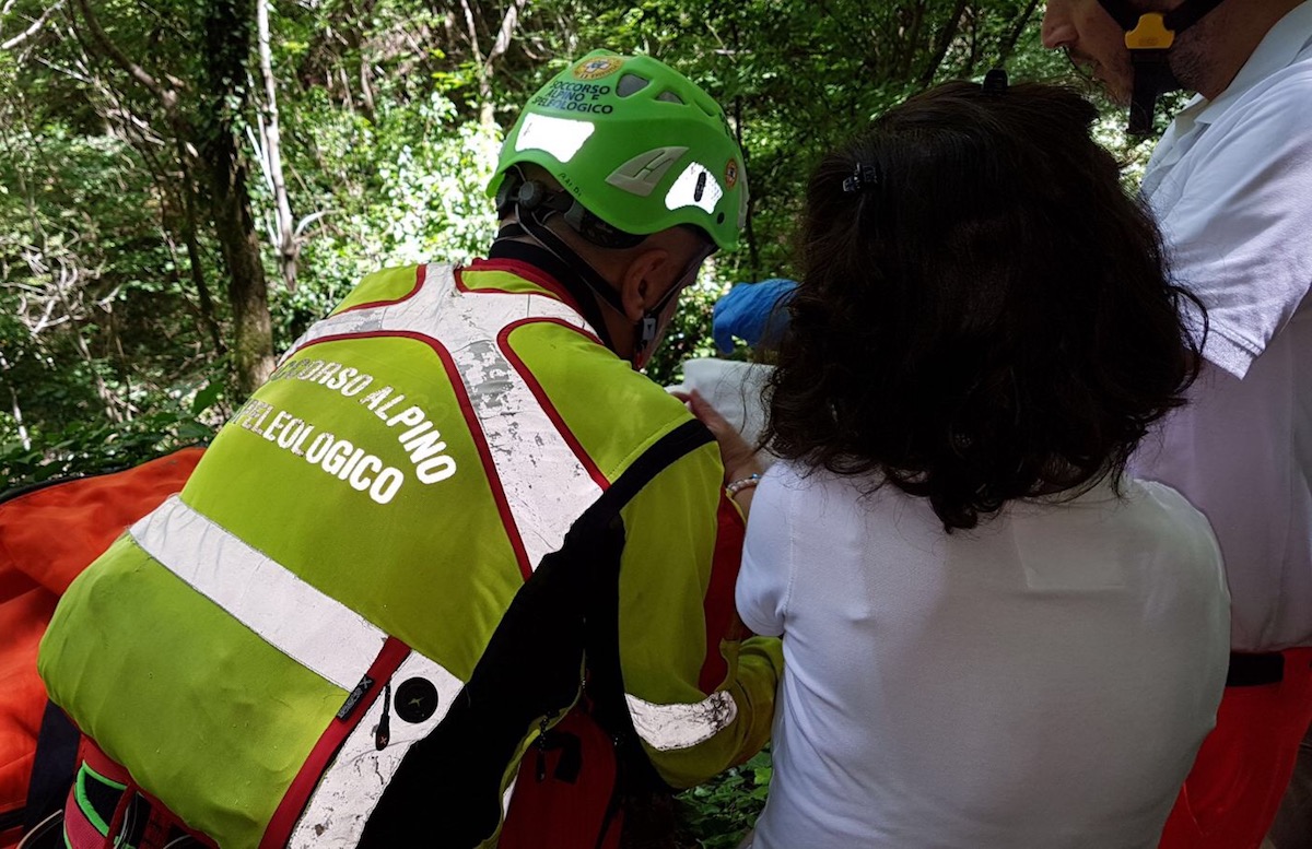 Paura alla Cascata: turista accusa malore - UmbriaON Paura alla Cascata: turista accusa malore - UmbriaON