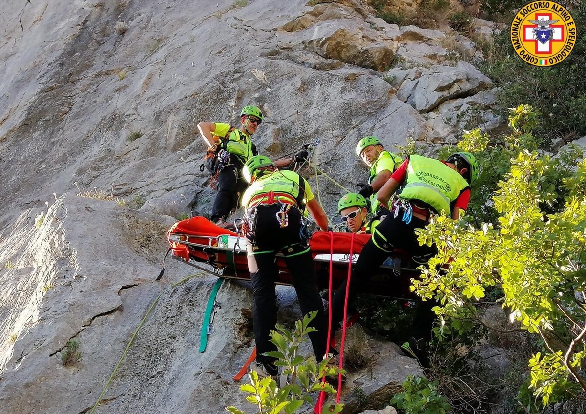 Ferentillo, climber soccorsa in parete - UmbriaON