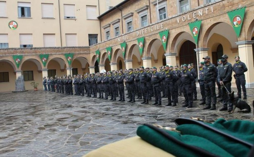Nuovi 'baschi verdi' ad Orvieto: conclusi due corsi alla caserma 'Monte ...