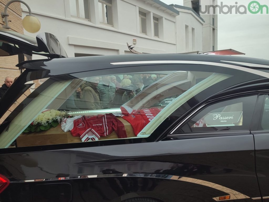 Perugia dice addio a Ilario Castagner - Le immagini del funerale - UmbriaON