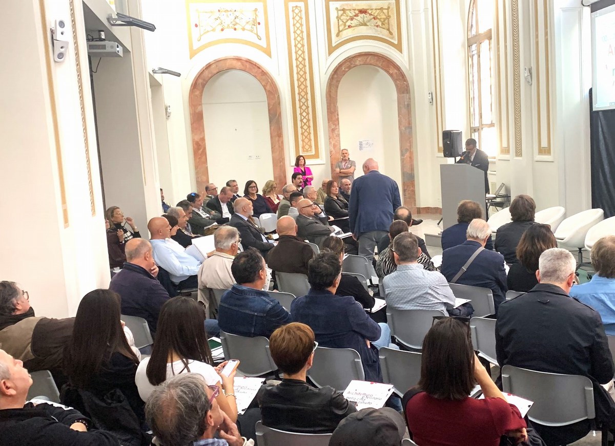 Terni: gli architetti celebrano i 100 anni dell'Ordine con convegni ed ... Terni: gli architetti celebrano i 100 anni dell'Ordine con convegni ed ...