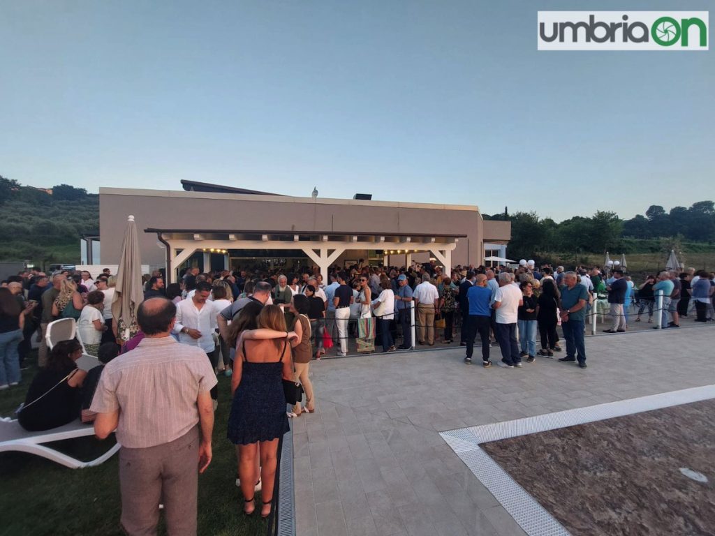 Amelia, inaugurata la piscina ‘Bud Spencer’: presenti Terence Hill ed i ...