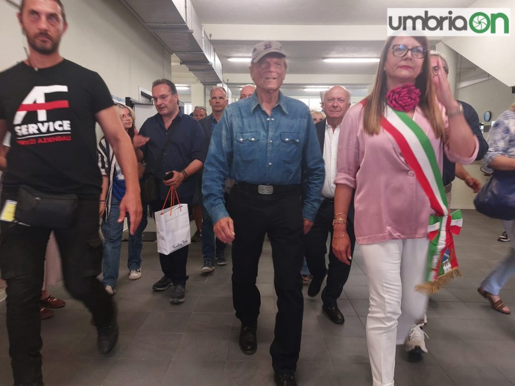 Amelia, inaugurata la piscina ‘Bud Spencer’: presenti Terence Hill ed i ...