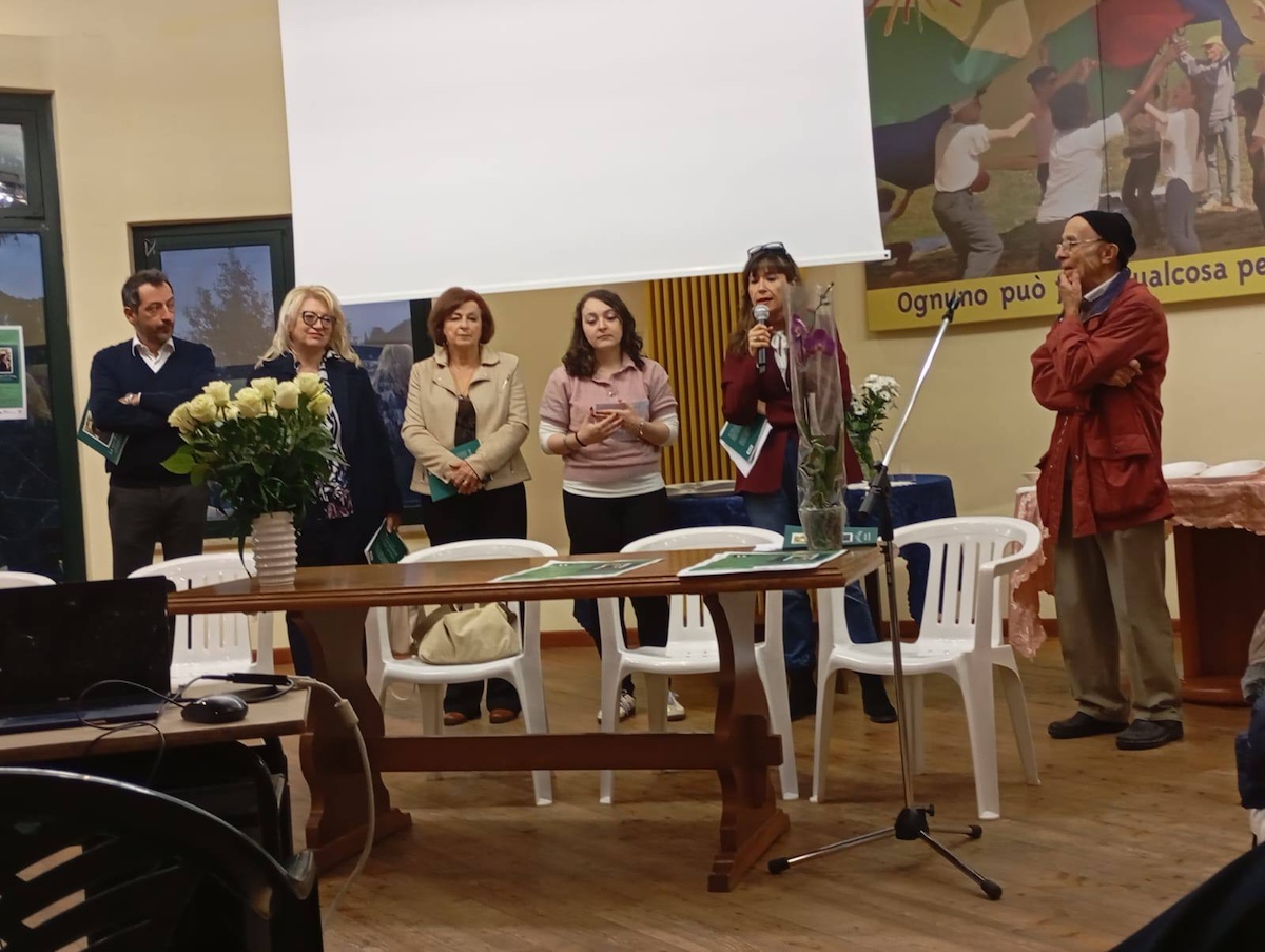 'La voce di Cesira': Amelia celebra una vita dedicata al volontariato ...