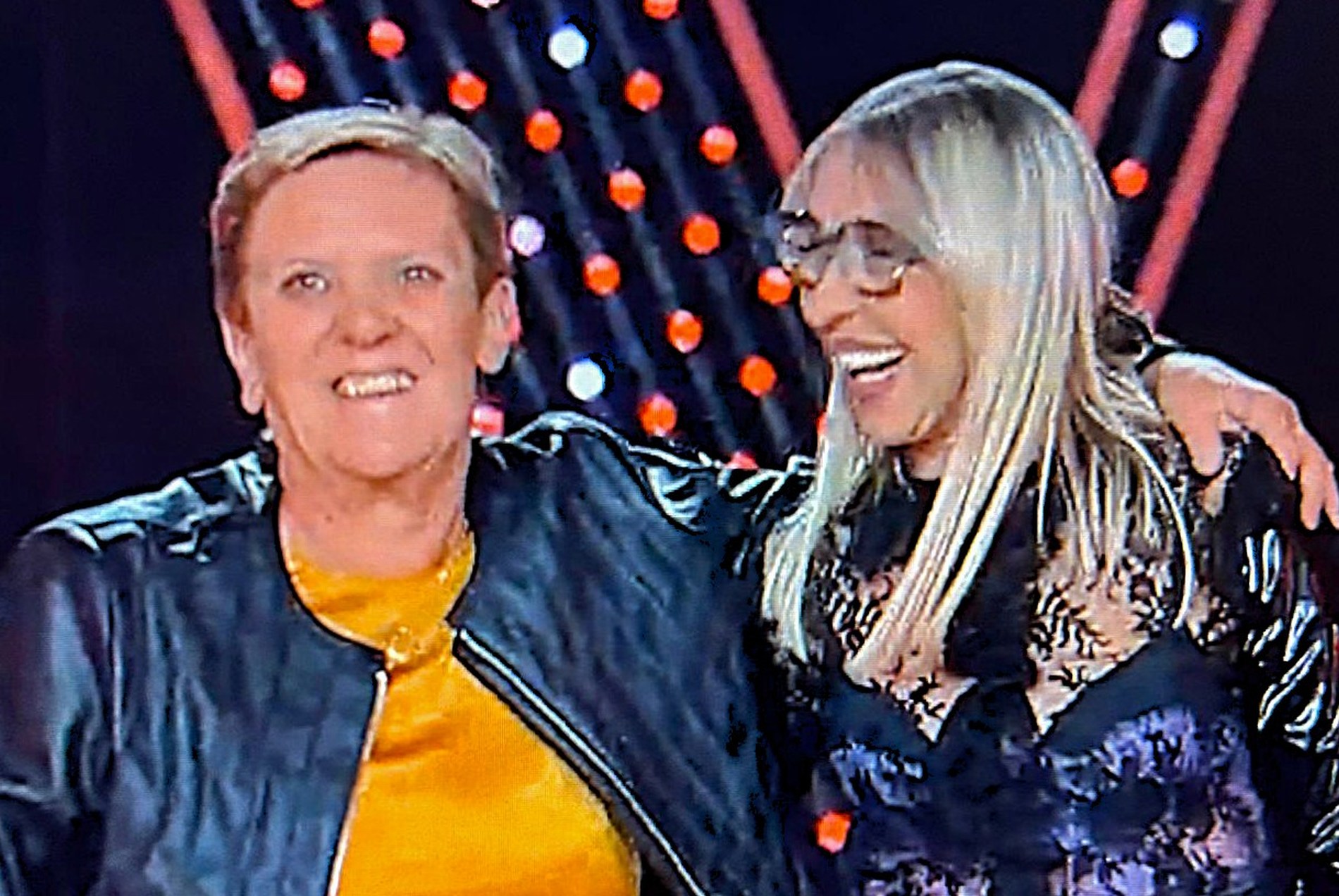 Terni: la storia di Maria e Laura emoziona a The Voice Senior. Nel ...